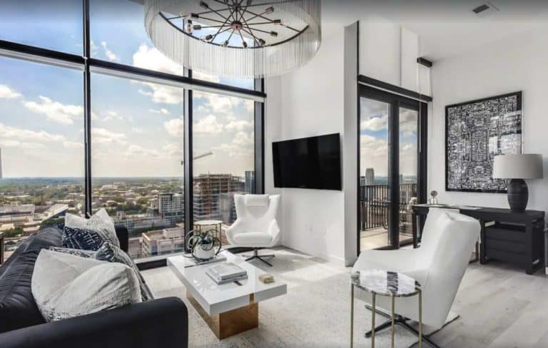 9+ Luxury Atlanta Rentals That Will Make You Feel Like A Y'allywood Star
