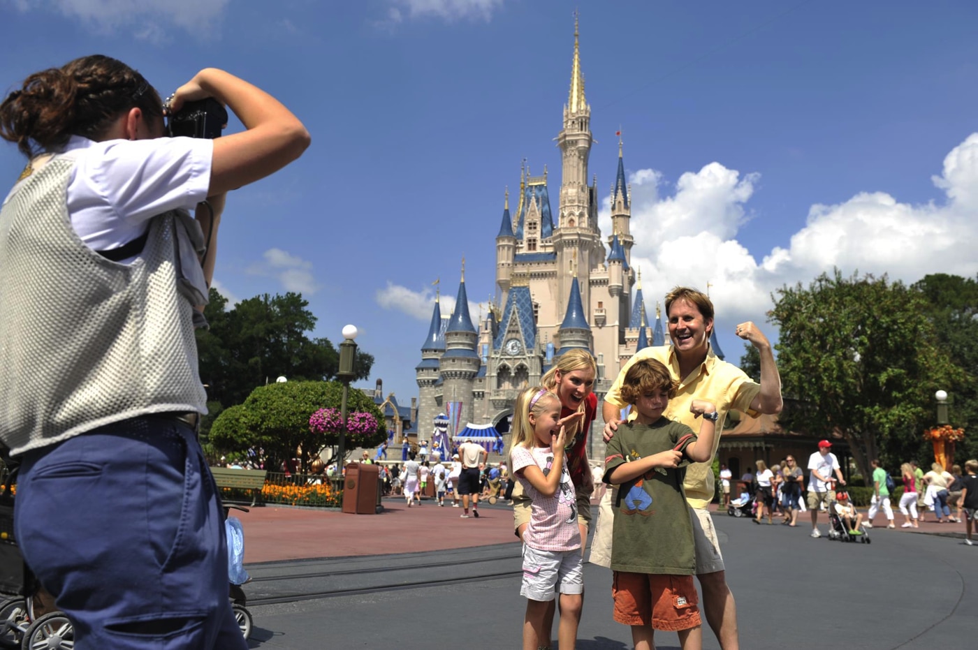 DISNEY PHOTOPASS VS DISNEY MEMORY MAKER (+ TIPS AND TRICKS YOU NEED TO ...