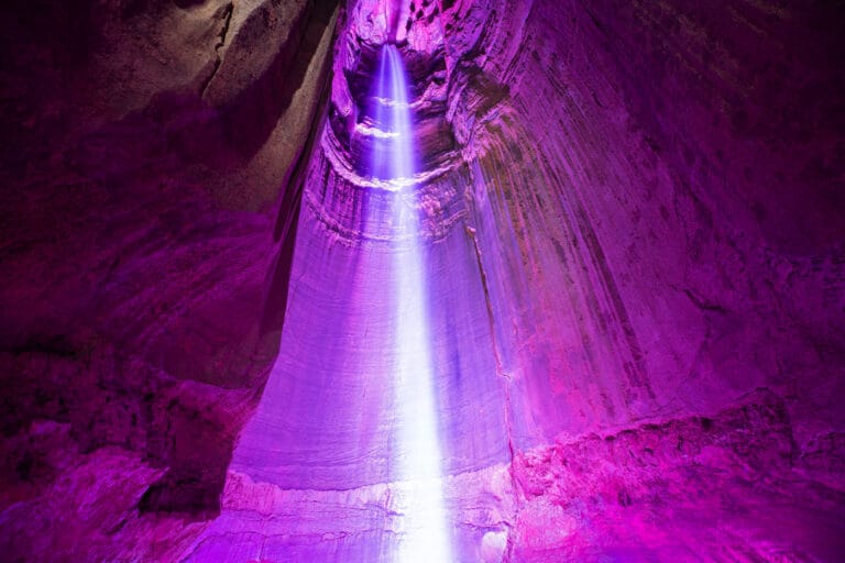 RUBY FALLS: A BREATHTAKING NATURAL WONDER IN CHATTANOOGA YOU'VE GOT TO SEE