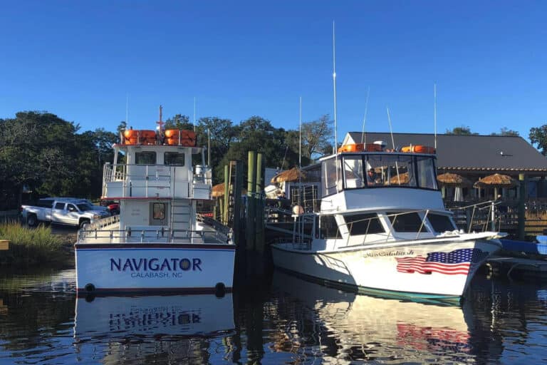 10+ Myrtle Beach Boat Tours Perfect For Soaking Up The Sun