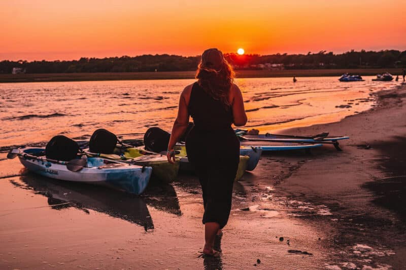 10+ Myrtle Beach Boat Tours Perfect For Soaking Up The Sun