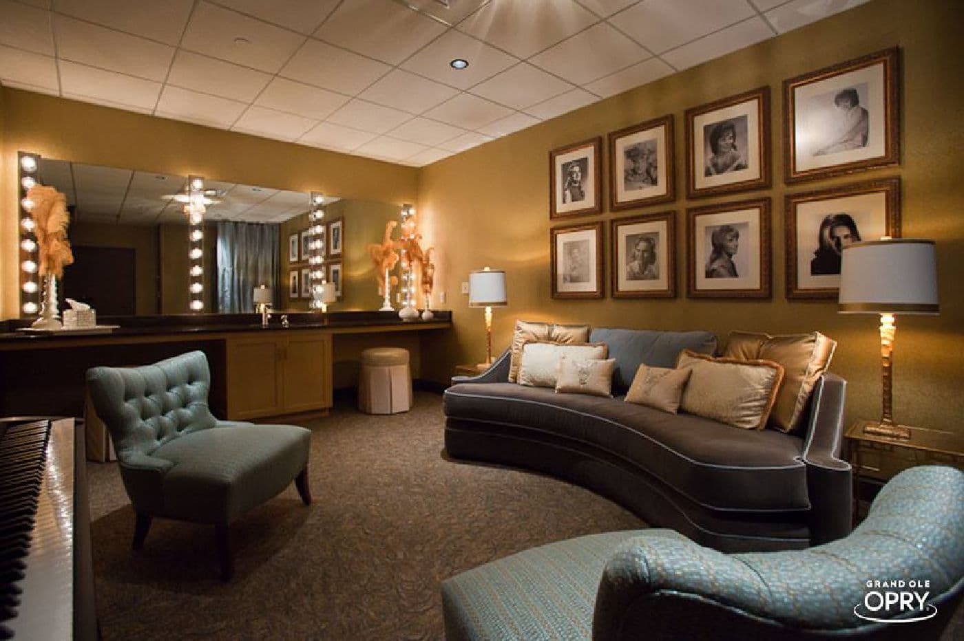 13+ Tips for Visiting the Famous Grand Ole Opry Hotel and Concert Hall ...