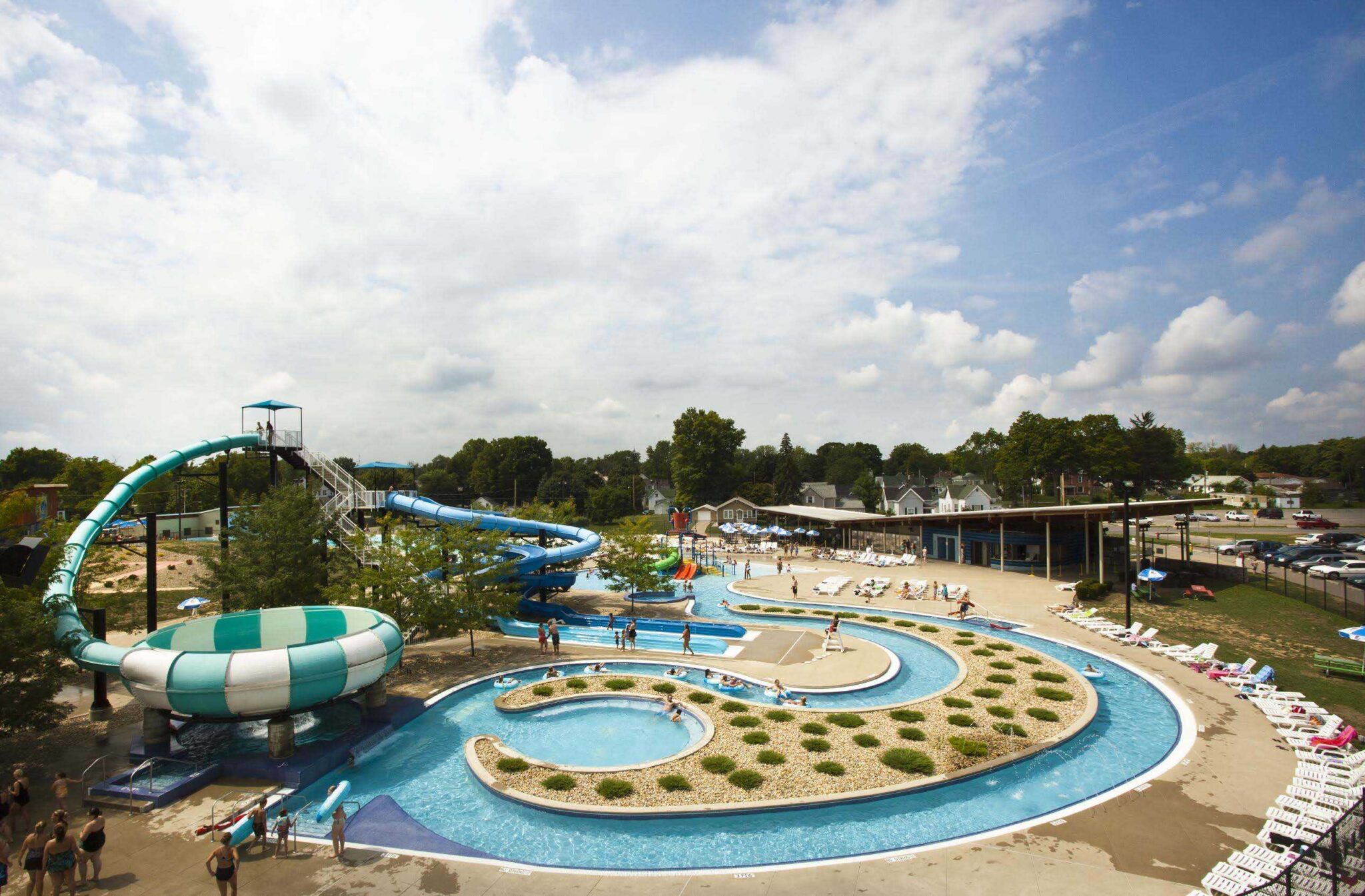 15 Best Outdoor & Indoor Water Parks in Indiana