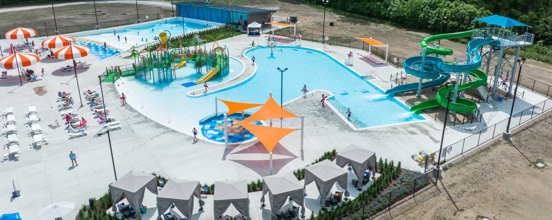 15 Best Outdoor & Indoor Water Parks in Indiana